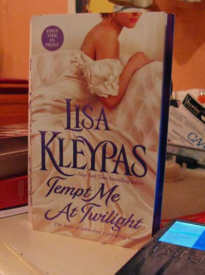 Truth, Beauty, Freedom, and Books: October 2009